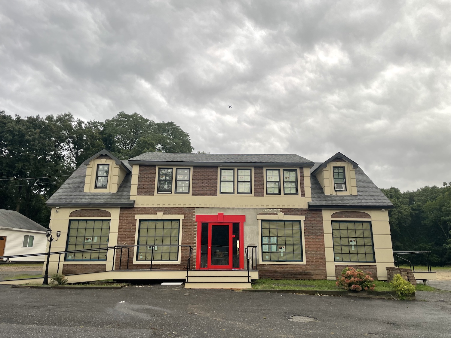 Owners of Firehouse Restaurant & Bar in Sound Beach – Named in Memory ...