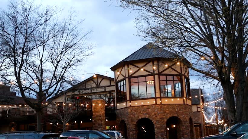 Plattduetsche Park Restaurant - Long Island Restaurants