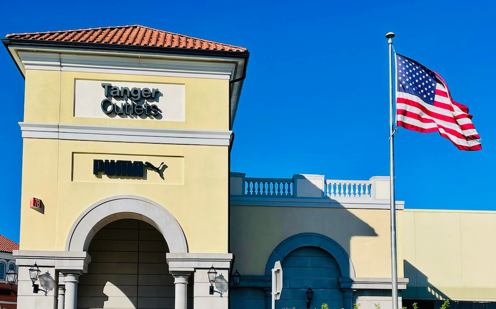 Tanger Outlets Deer Park - Long Island Restaurants