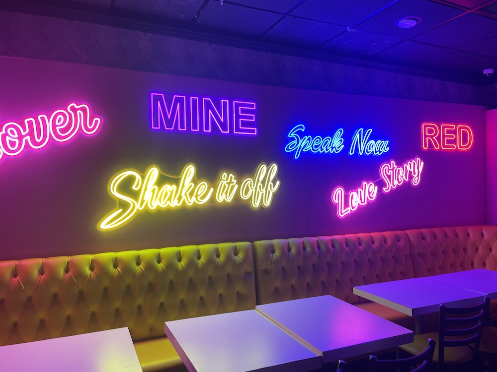 Taylor Swift Pop Up Experience Now Open in Long Beach - Long Island ...