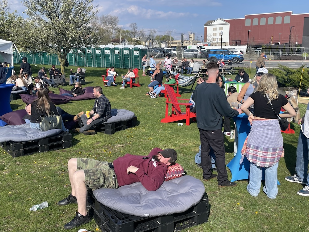 Photos: 2024 Shakedown on Main Street at Blue Point Brewery in ...