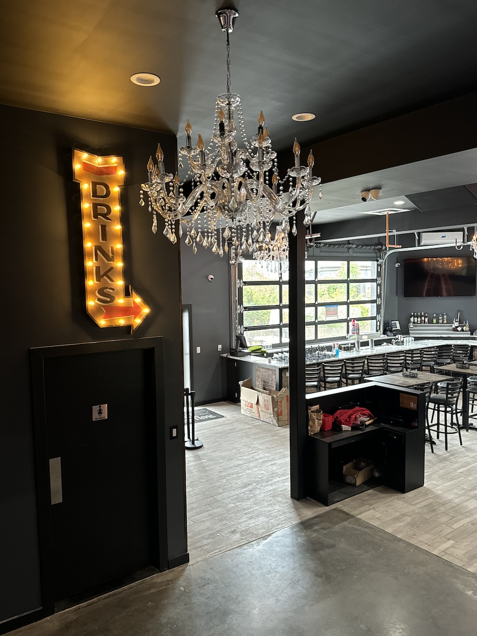 Owner of New Bull Smith’s Tavern in Smithtown is Looking to Create an ...