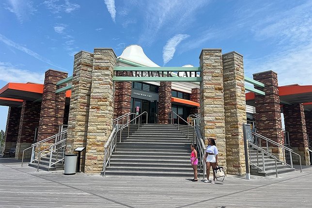 New Yummy Summer Eats at Jones Beach and Robert Moses - Long Island ...